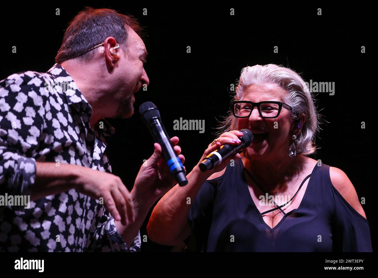 Janis siegel hi-res stock photography and images - Alamy