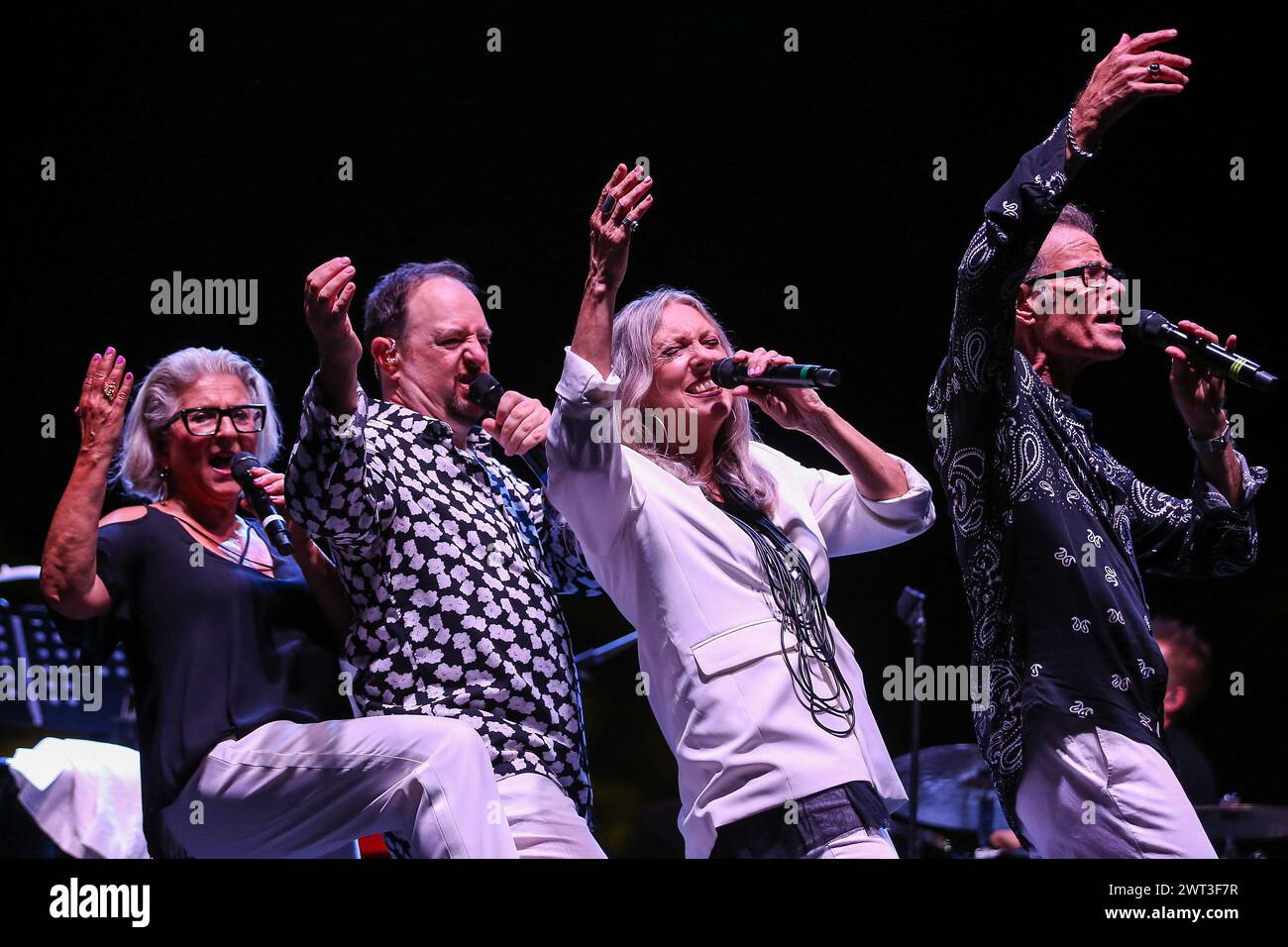 Janis siegel hi-res stock photography and images - Alamy