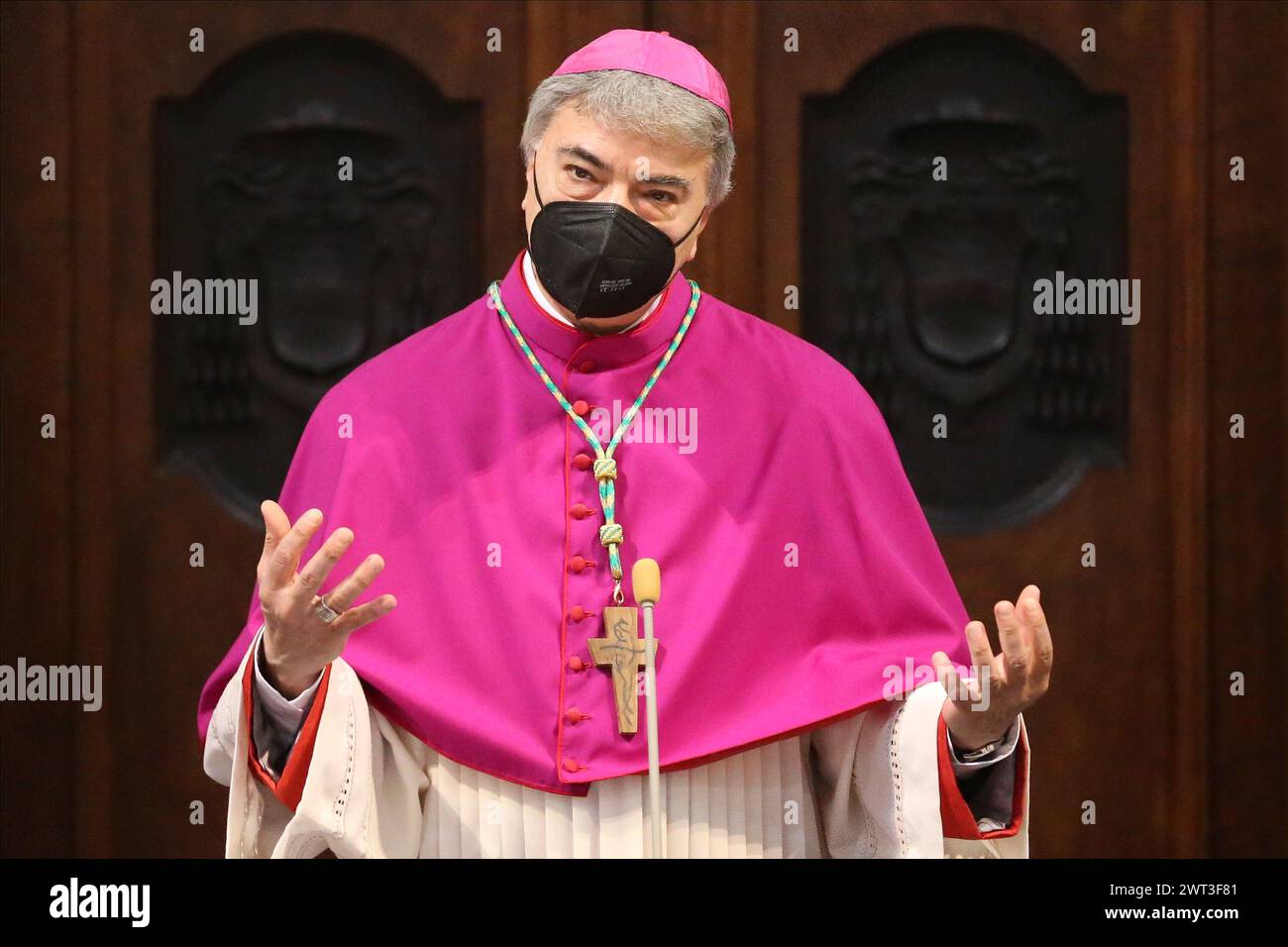 Domenico Battaglia, the new bishop of Naples, with a mask to protect ...