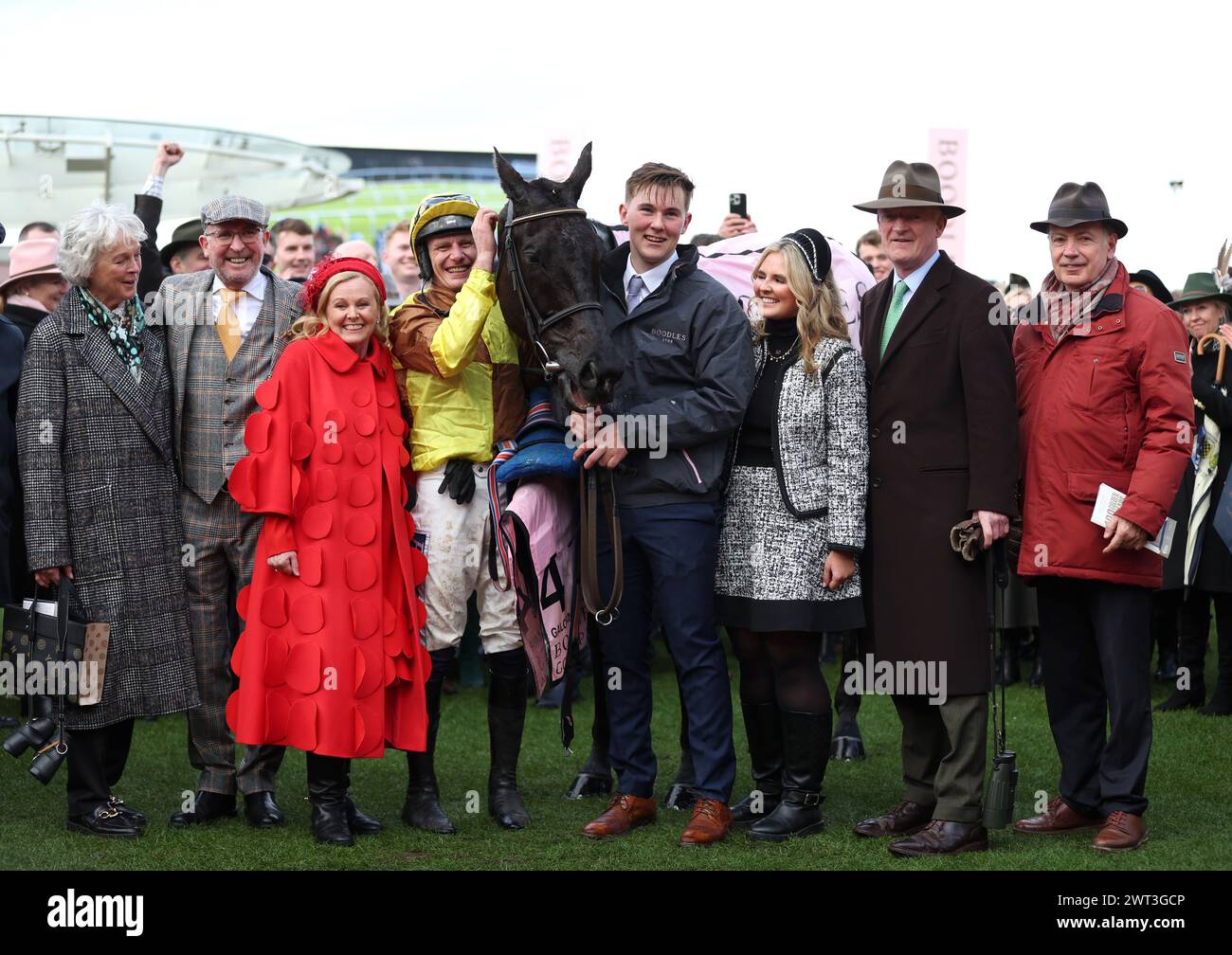 Greg Turley, Audrey Turley, Paul Townend, groom Adam Connolly, Sarah ...