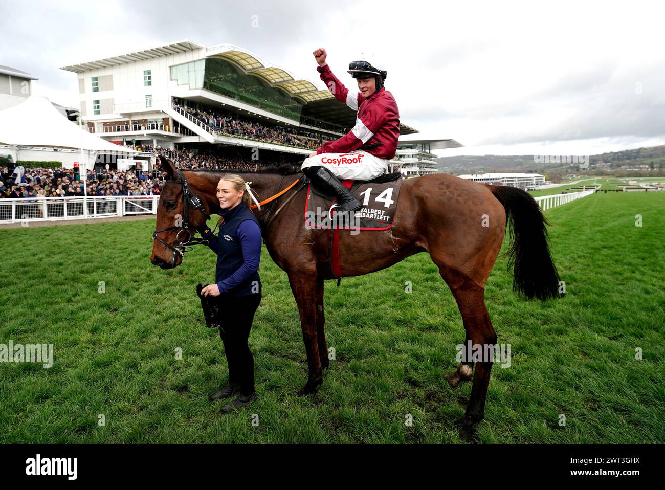 Jockey Sam Ewing celebrates on Stellar Story after winning the Albert ...