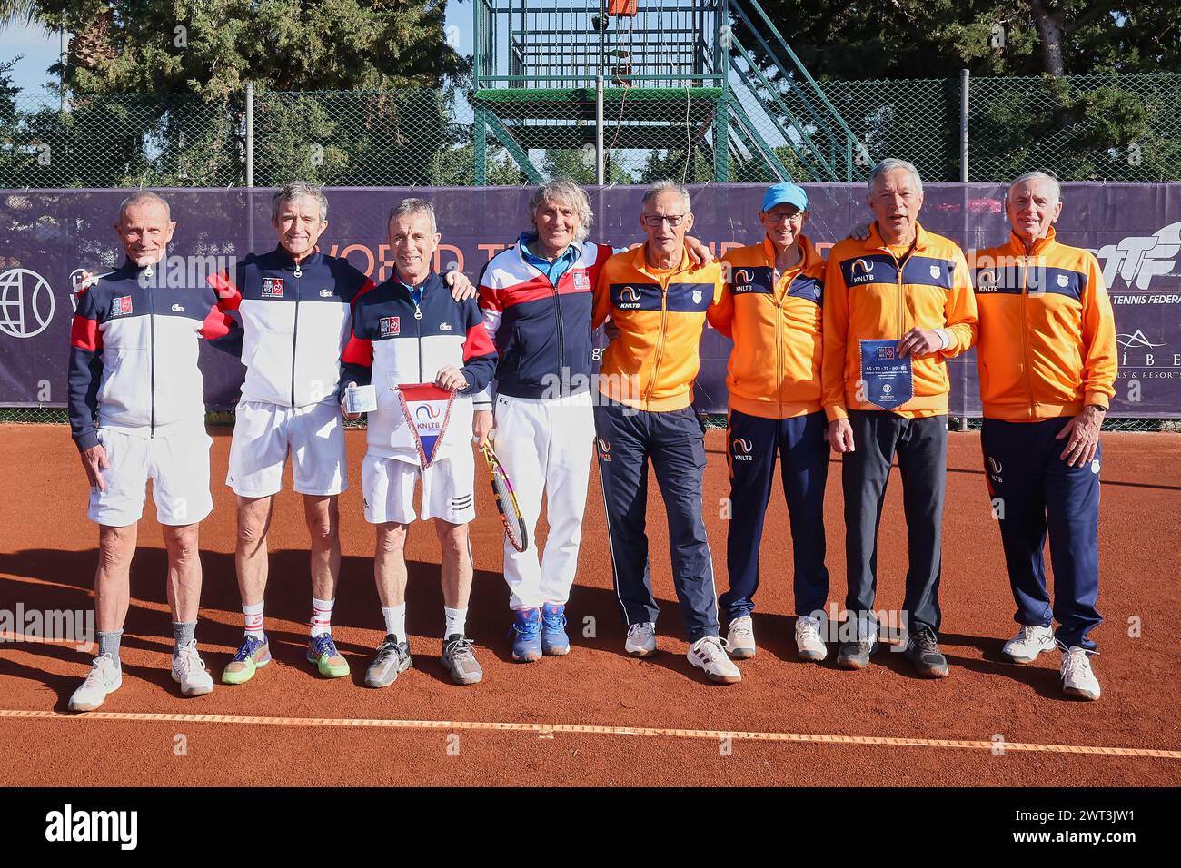 Rolf thung hi-res stock photography and images - Alamy