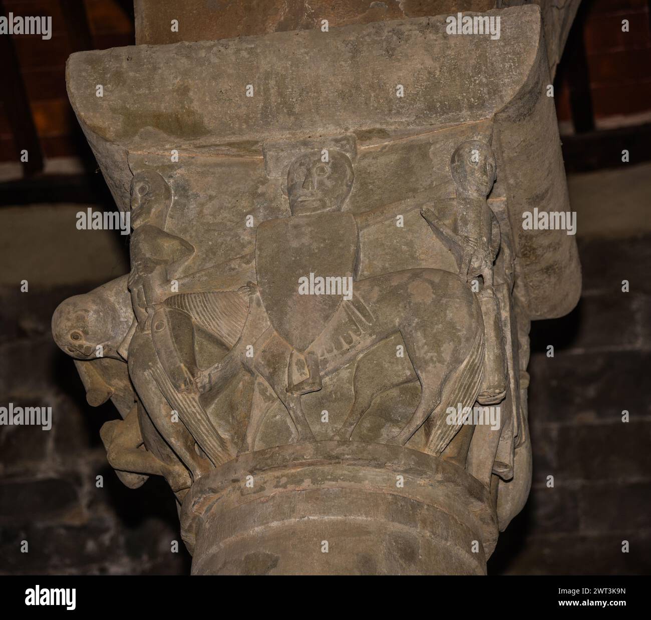 Capitello medievale hi-res stock photography and images - Alamy