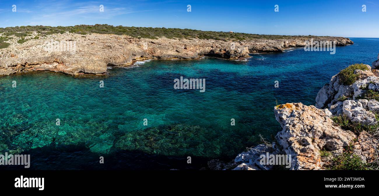 Bronze Age archaeological site, sa Ferradura, pre-Talaiotic period ...