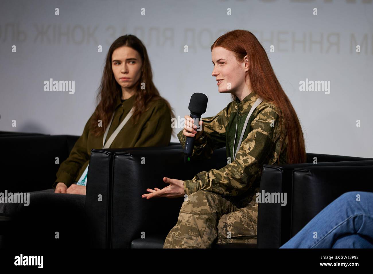 Speaker Oksana Rubanyak, the division commander of Armed Forces of ...