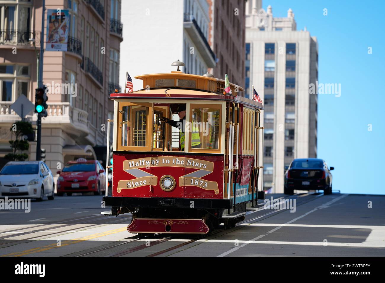 A cable car dedicated to Tony Bennett makes its way up California ...