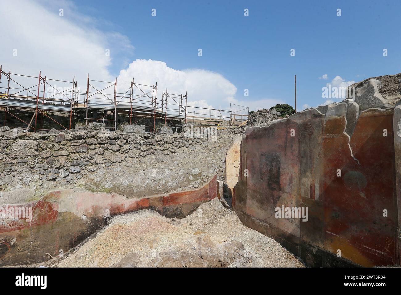 Pompeii excavations regio hi-res stock photography and images - Alamy Pompeii excavations regio hi-res stock photography and images - Alamy