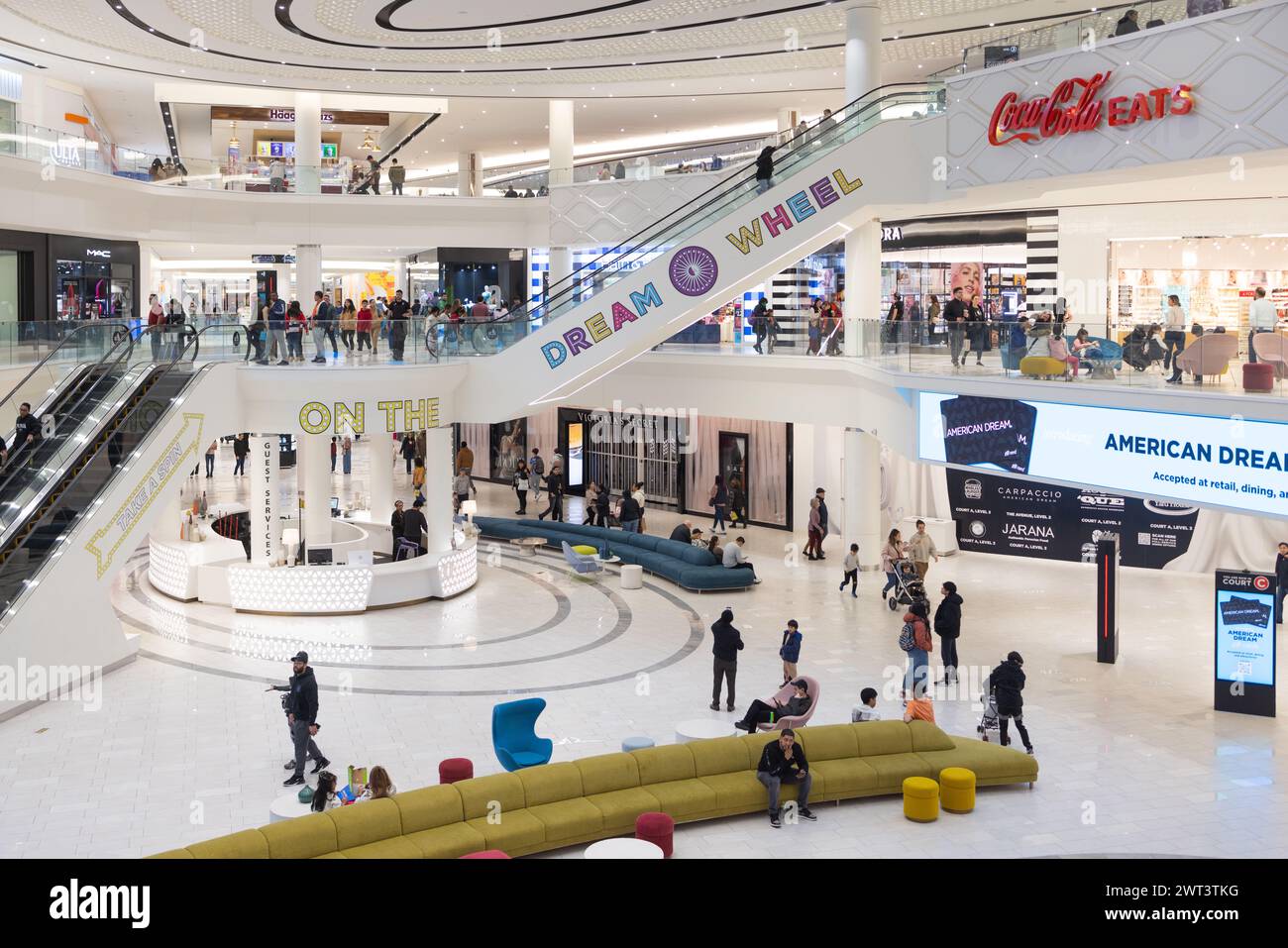American dream mall new jersey hi-res stock photography and images - Alamy