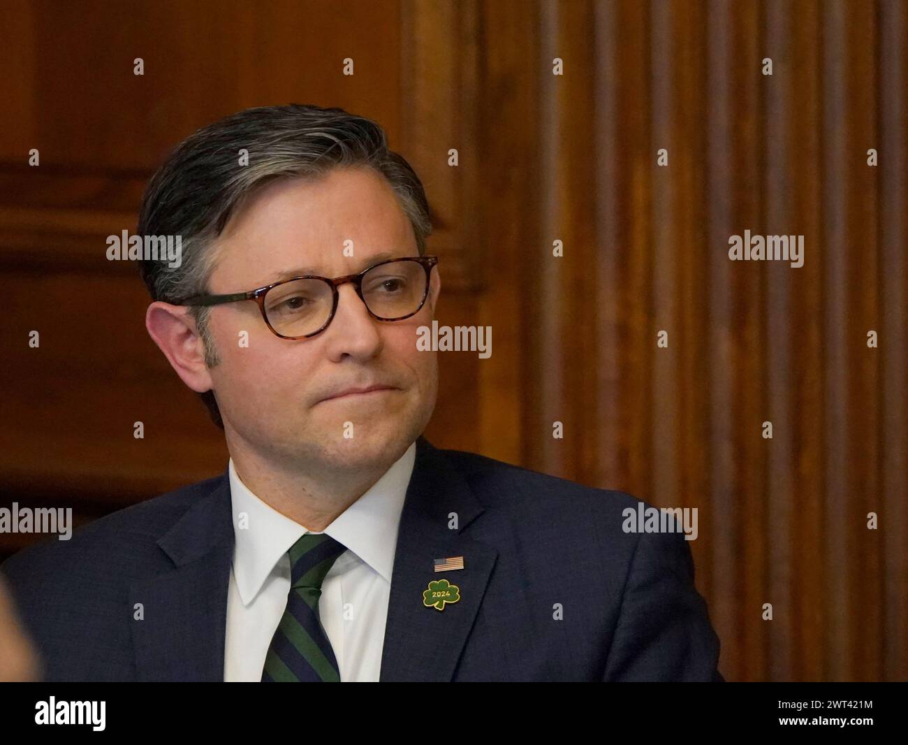 Speaker mike johnson hi-res stock photography and images - Alamy