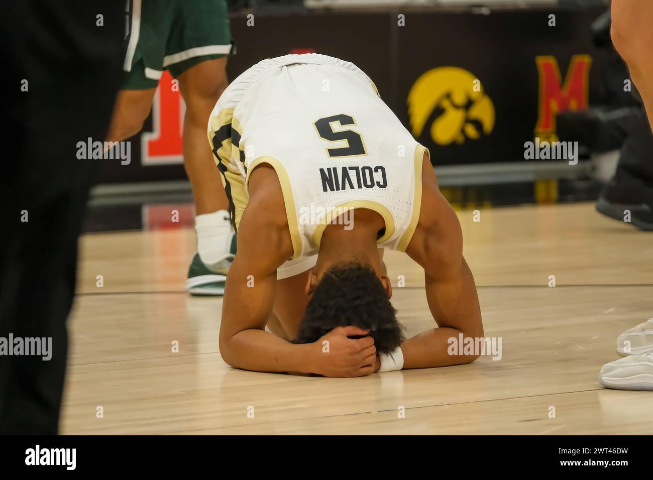 Minneapolis, Minnesota, USA. 15th Mar, 2024. Purdue Boilermakers guard ...