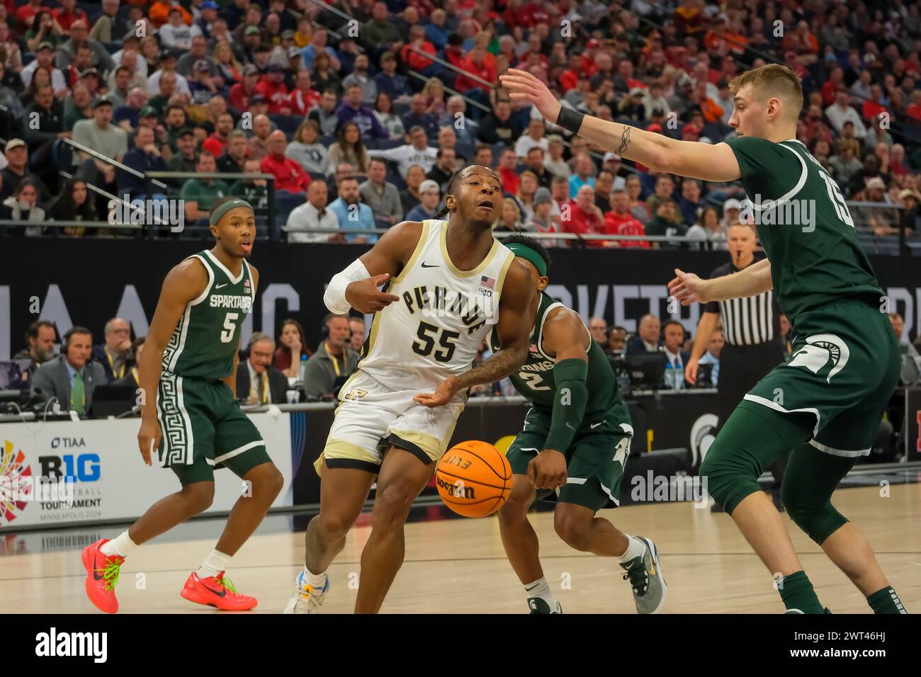 Minneapolis, Minnesota, USA. 15th Mar, 2024. Purdue Boilermakers guard ...
