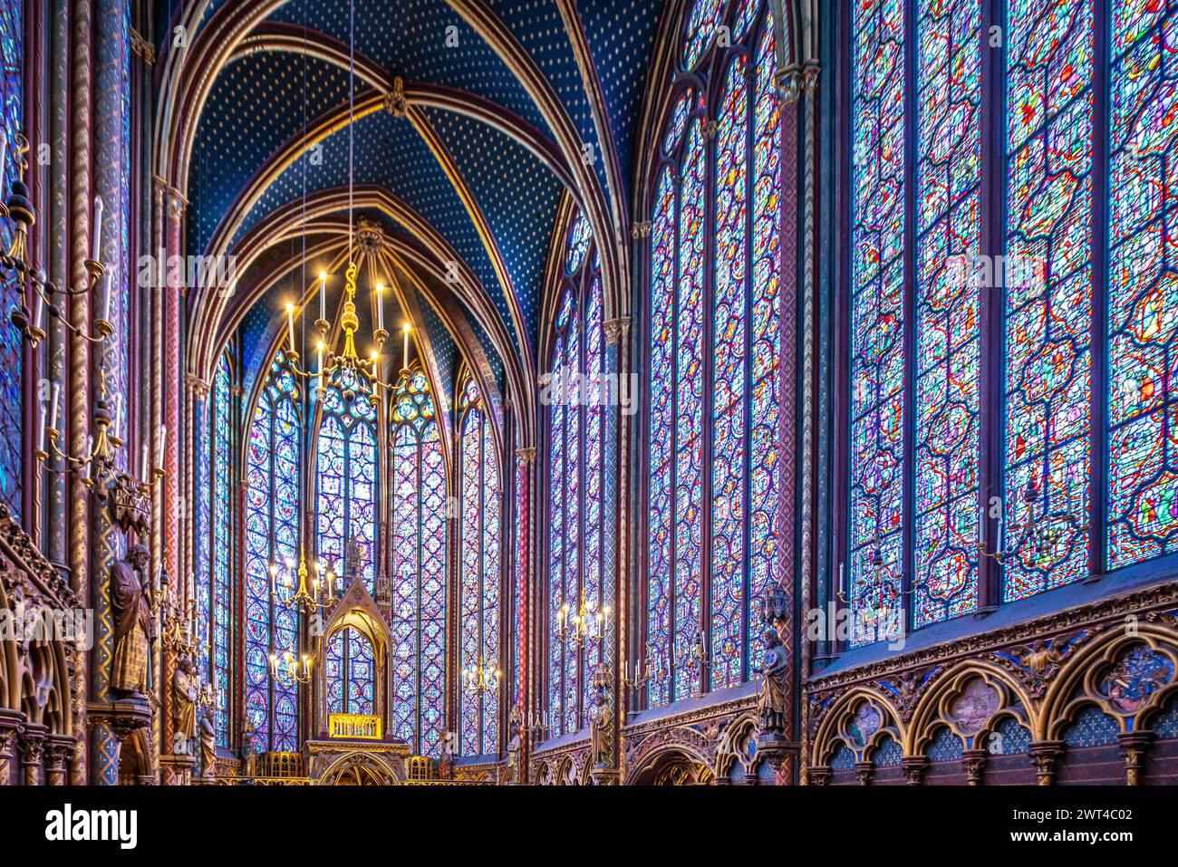 Vaulted ceiling and stained glass windows of Sainte Chapelle, Paris ...