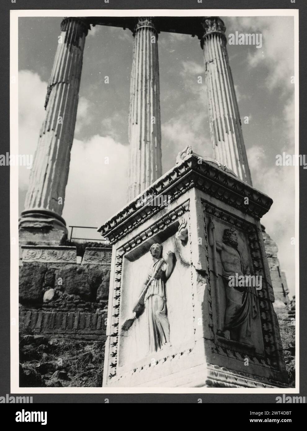 Lazio Roma Rome Forum Romanum. Hutzel, Max 1960-1990 Antiquities ...