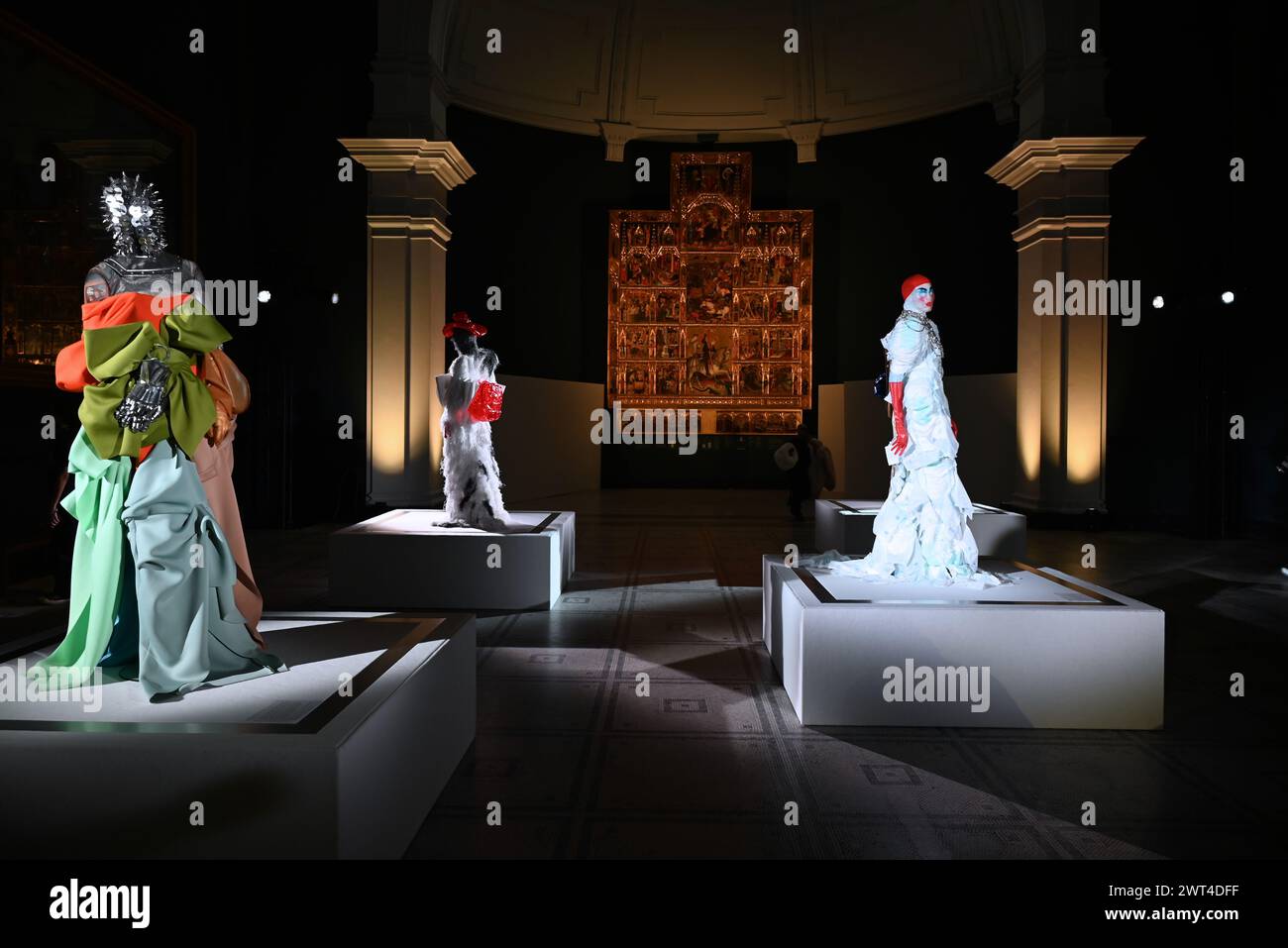 The first V&A Fashion in Motion of 2024 presents visual artist ...