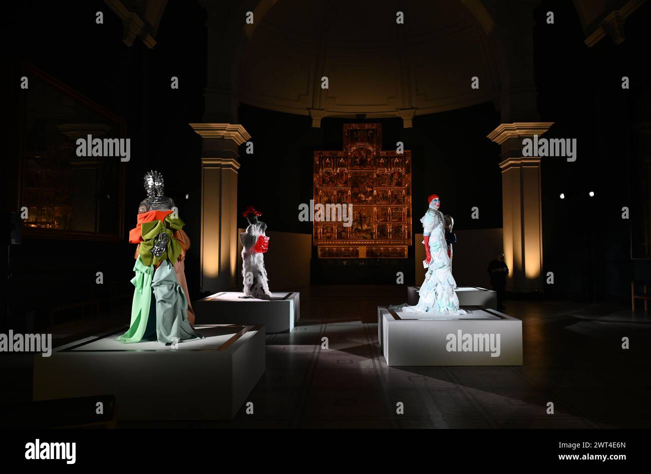 The first V&A Fashion in Motion of 2024 presents visual artist ...