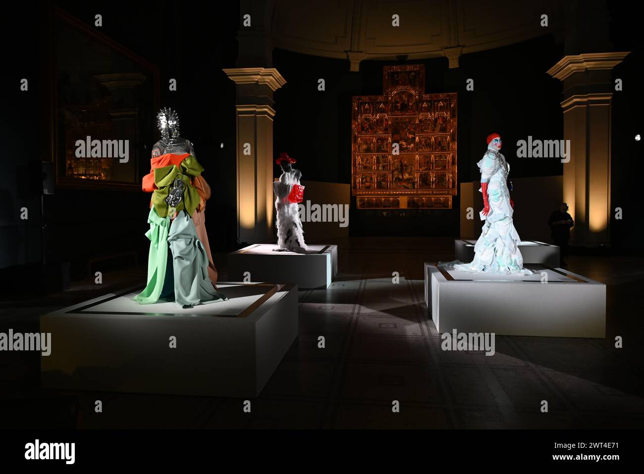 The first V&A Fashion in Motion of 2024 presents visual artist ...