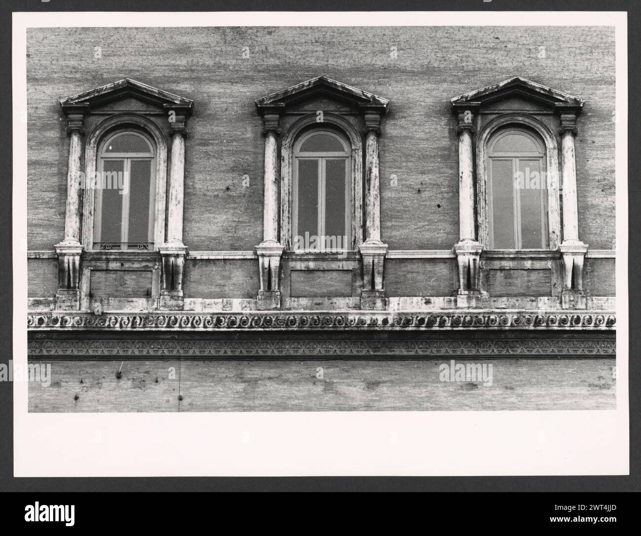 Lazio Roma Rome Palazzo Farnese3. Hutzel, Max 1960-1990 Exterior views ...