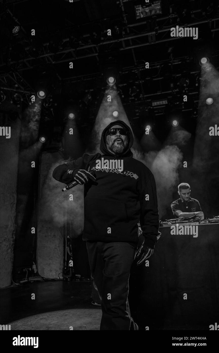 Rapmusik hi-res stock photography and images - Alamy