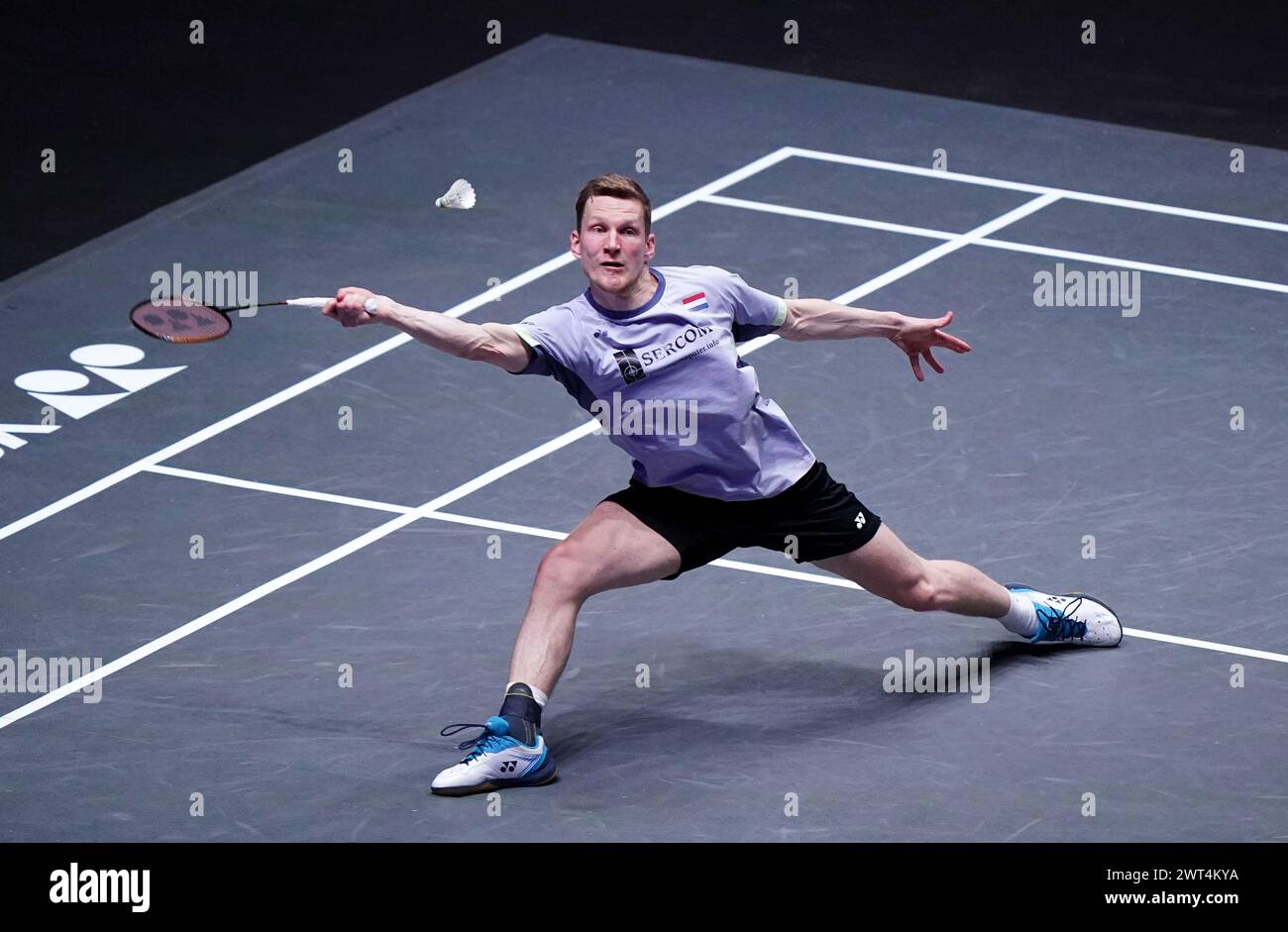 Netherland's Robin Tabeling in action with Selena Piek against Taiwan's ...