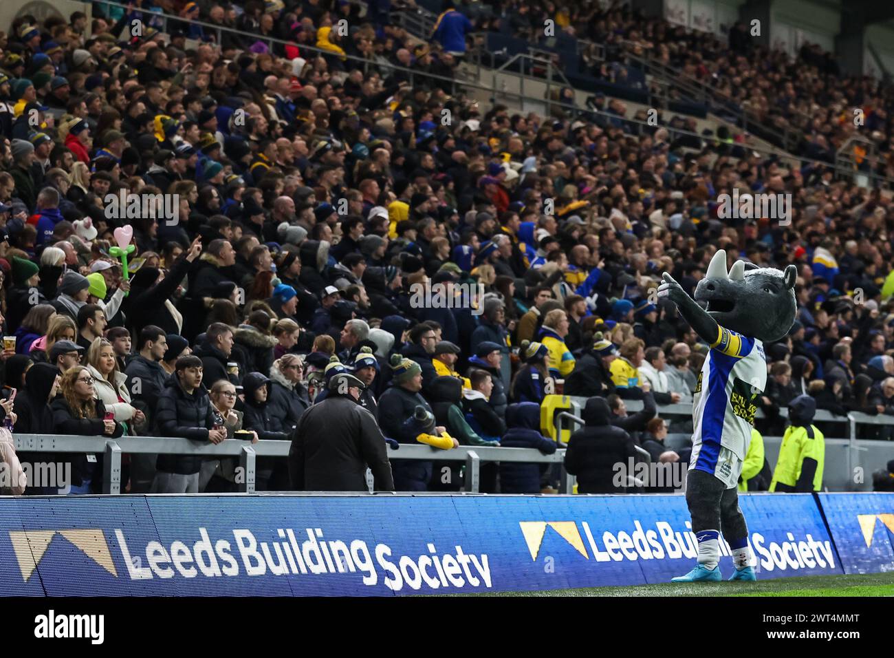 Ronnie rhino hi-res stock photography and images - Alamy