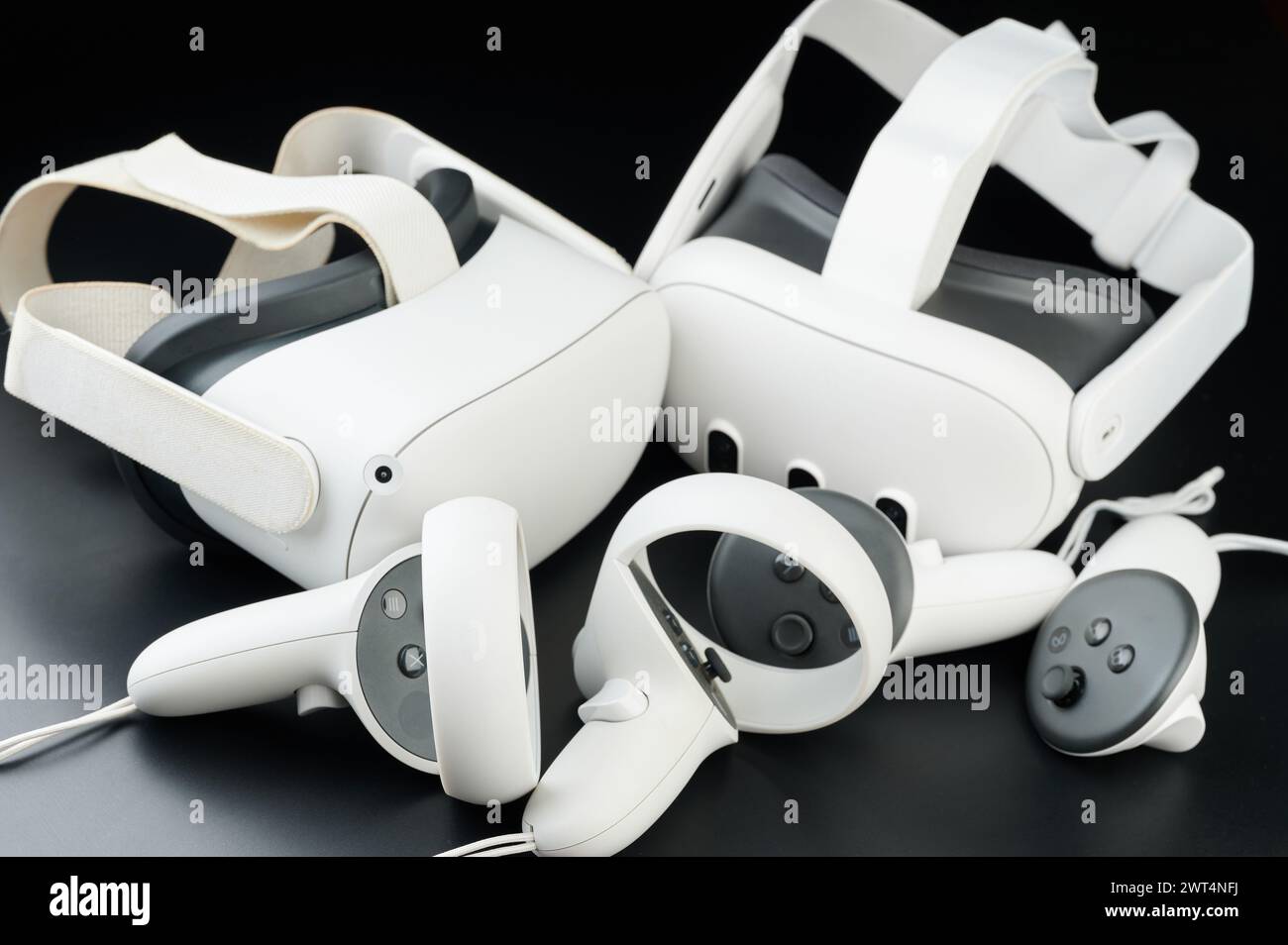 Meta quest 3 hi-res stock photography and images - Alamy