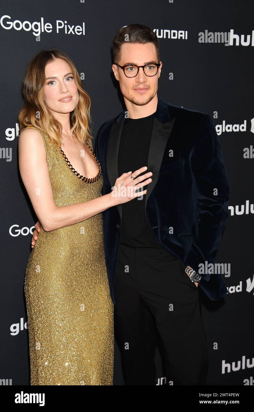 BEVERLY HILLS, CALIFORNIA - MARCH 14: (L-R) Allison Williams and ...