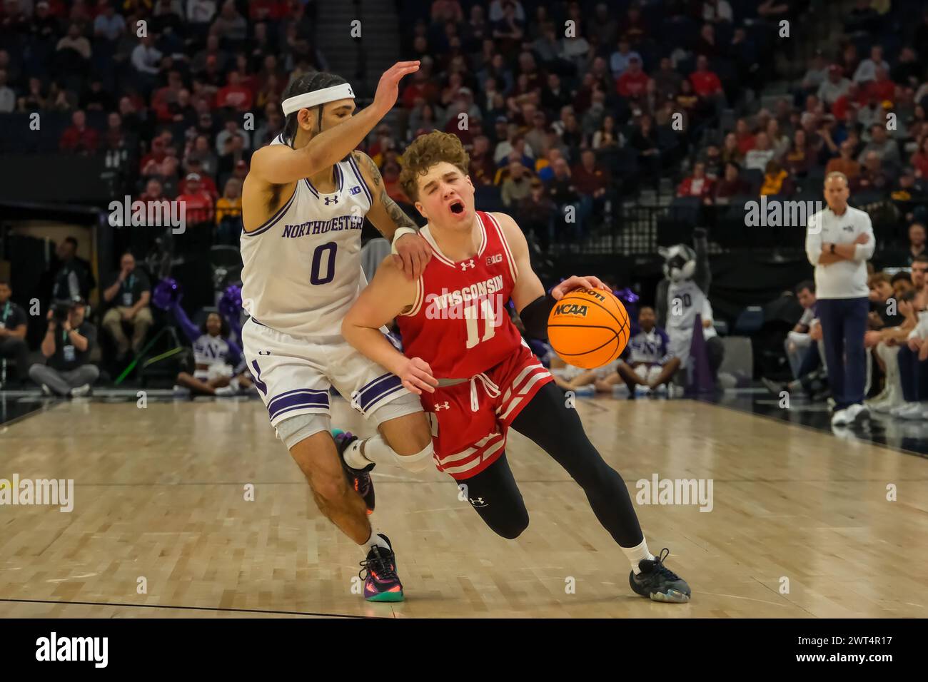 Minneapolis, Minnesota, USA. 15th Mar, 2024. Wisconsin Badgers guard ...