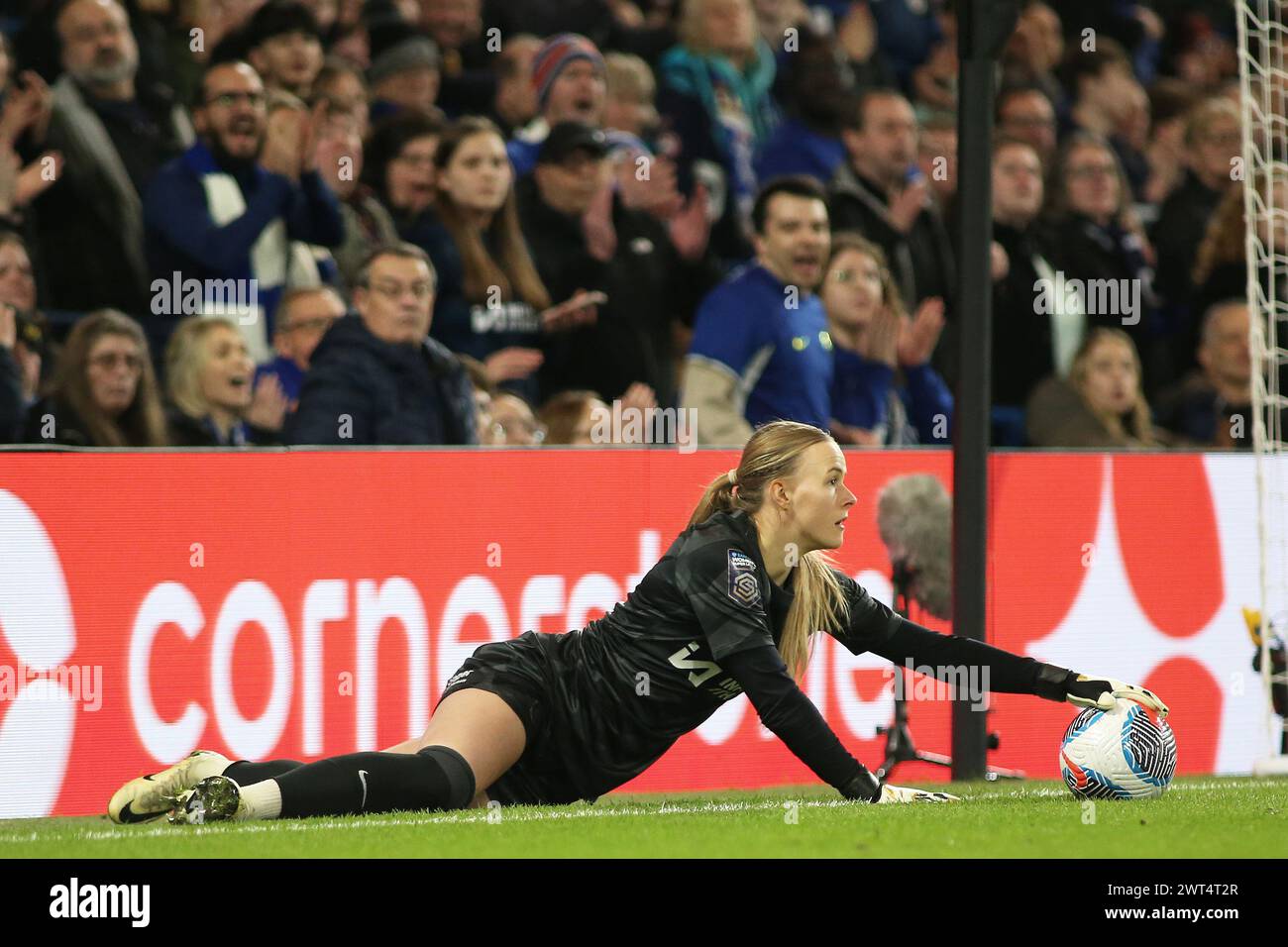 London, UK. 15th Mar, 2024. London, March 15th 2024: Goalkeeper Hannah ...