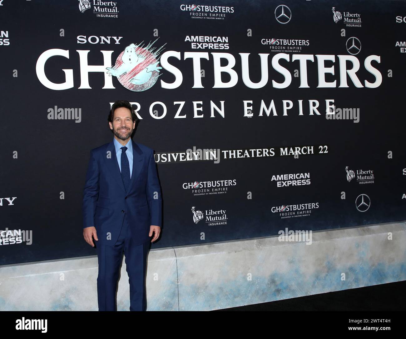 Ghostbusters frozen empire paul rudd hi-res stock photography and ...