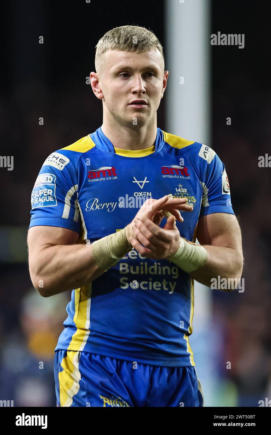 Harry Newman of Leeds Rhinos applauds the fans at the end of the ...