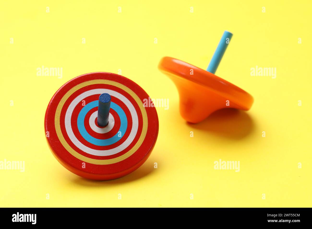 Children playing spinning tops hi-res stock photography and images - Alamy