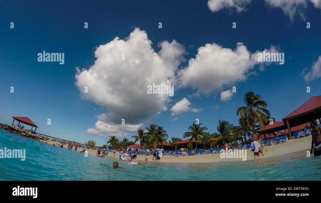 Tropical beach of Princess Cays Island in Bahamas Stock Photo - Alamy