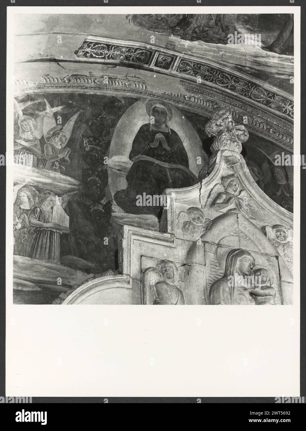 Lazio Viterbo Viterbo S. Maria della Verita, Cloister06. Hutzel, Max ...