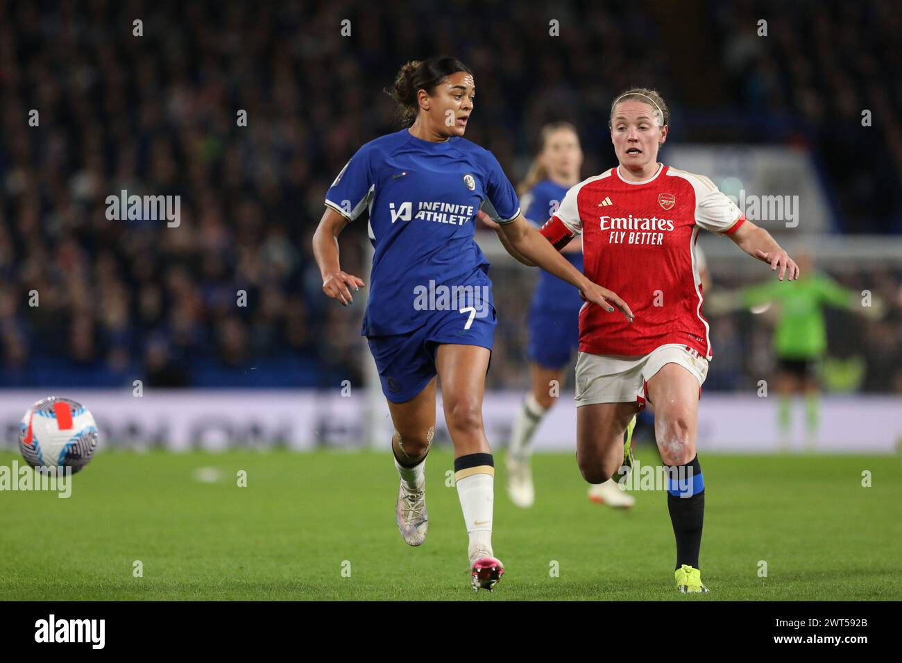 London, UK. 15th Mar, 2024. Jess Carter of Chelsea Women and Kim Little ...