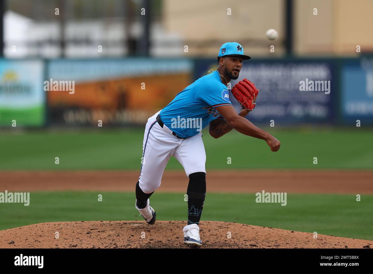 Roddery munoz hi-res stock photography and images - Alamy