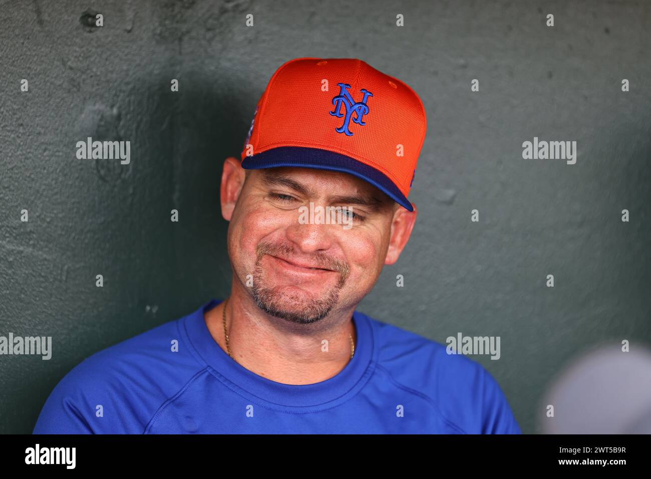 New York Mets manager Carlos Mendoza #28 speaks to the media in the ...