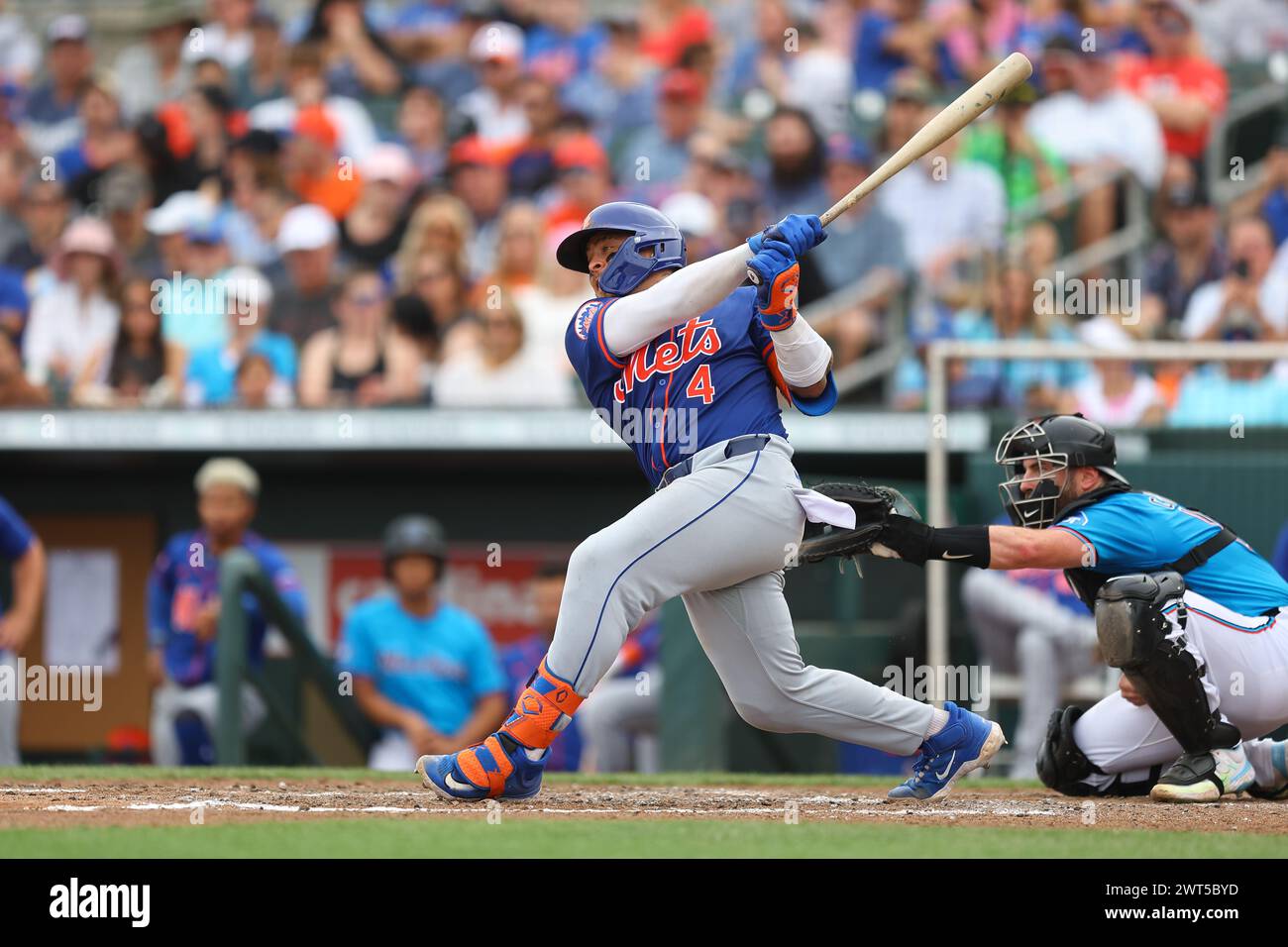 New York Mets Francisco Álvarez #4 bats during the sixth inning of a ...