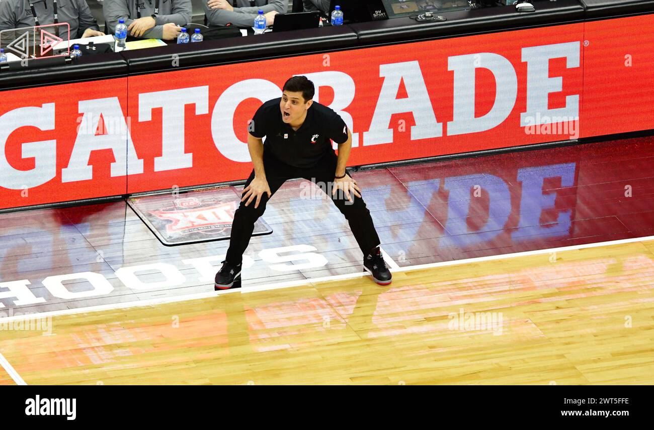 Kansas City, Missouri, USA. 13th Mar, 2024. Cincinnati Bearcats Head ...