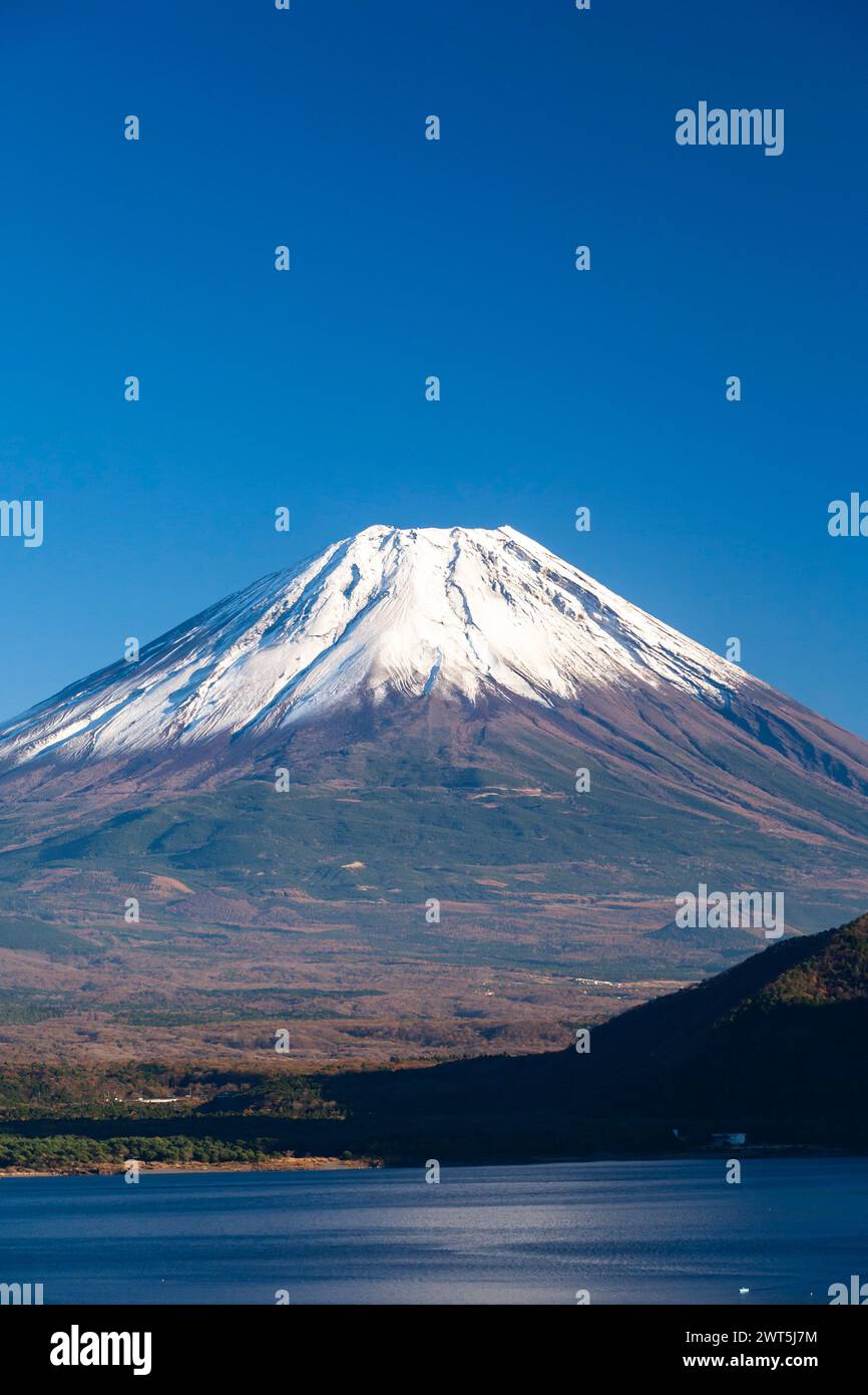 Mount Fuji, Motosuko lake, Motosuko Observation Park, Minobu-cho ...