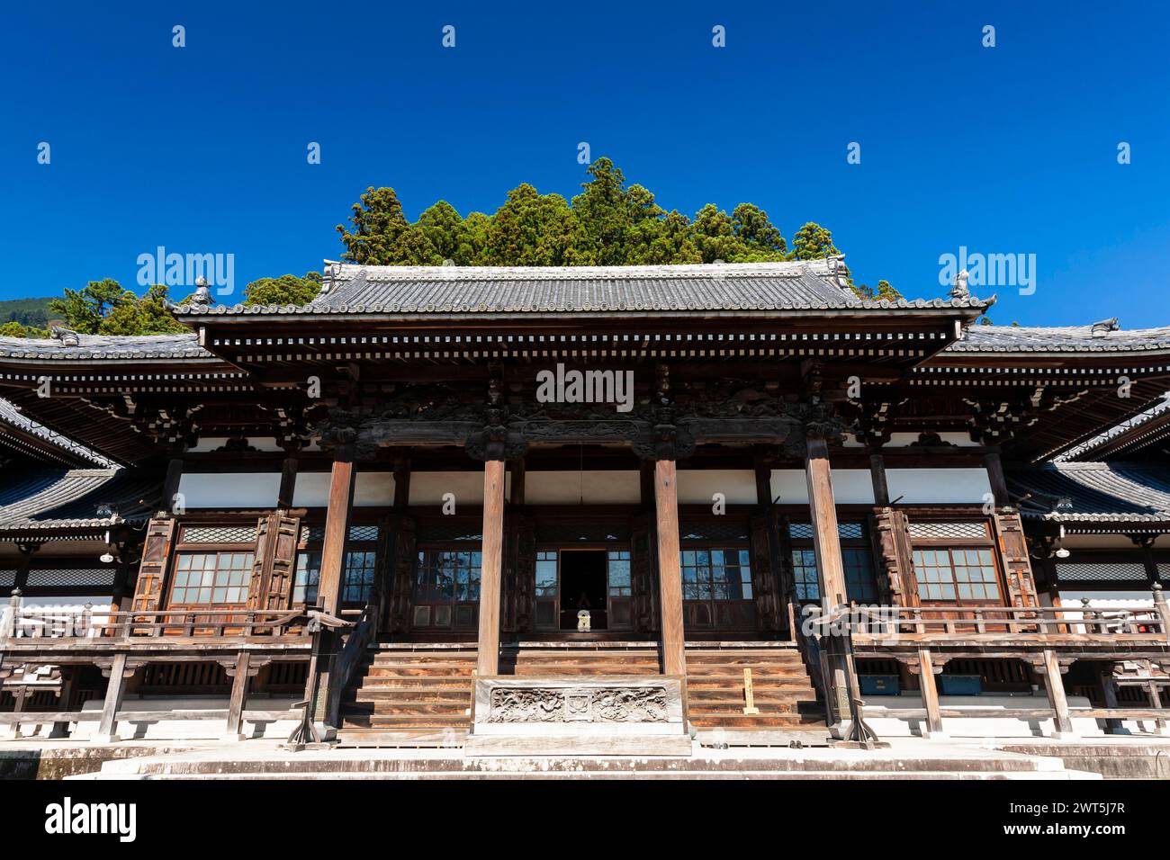 Minobusan Kuonji temple, head temple of Nichiren's buddist, Minobucho ...