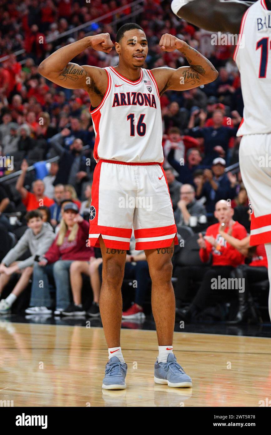 LAS VEGAS, NV - MARCH 15: Arizona Wildcats forward Keshad Johnson (16 ...