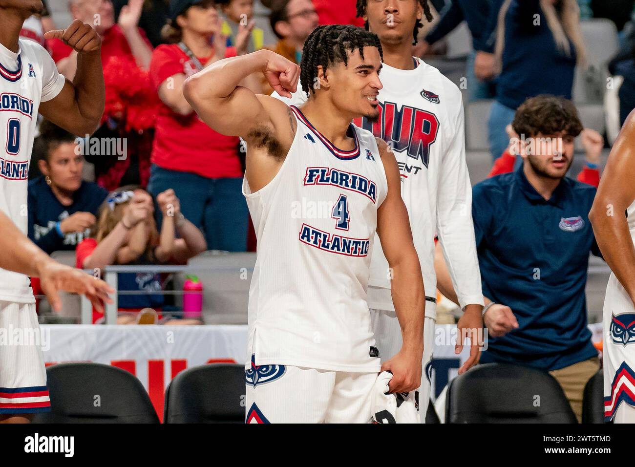 FORT WORTH, TX - MARCH 15: Florida Atlantic Owls guard Bryan Greenlee ...