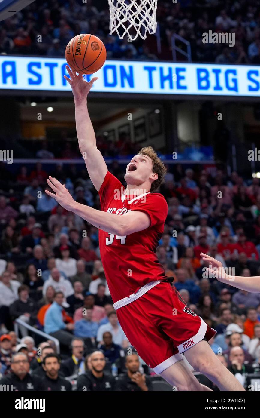 North Carolina State forward Ben Middlebrooks (34) driving to the ...