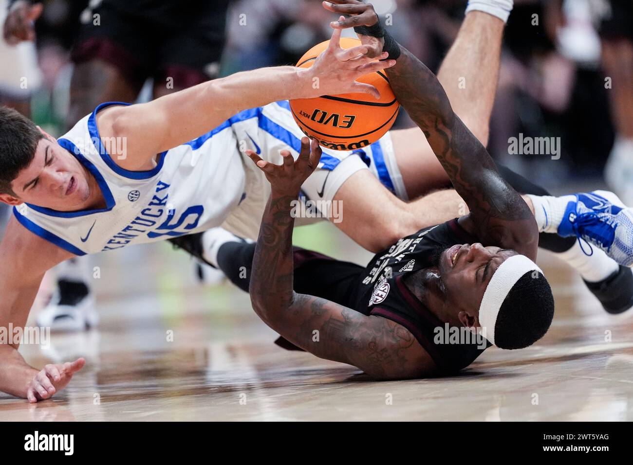 Kentucky guard Reed Sheppard (15) and Texas A&M guard Tyrece Radford ...
