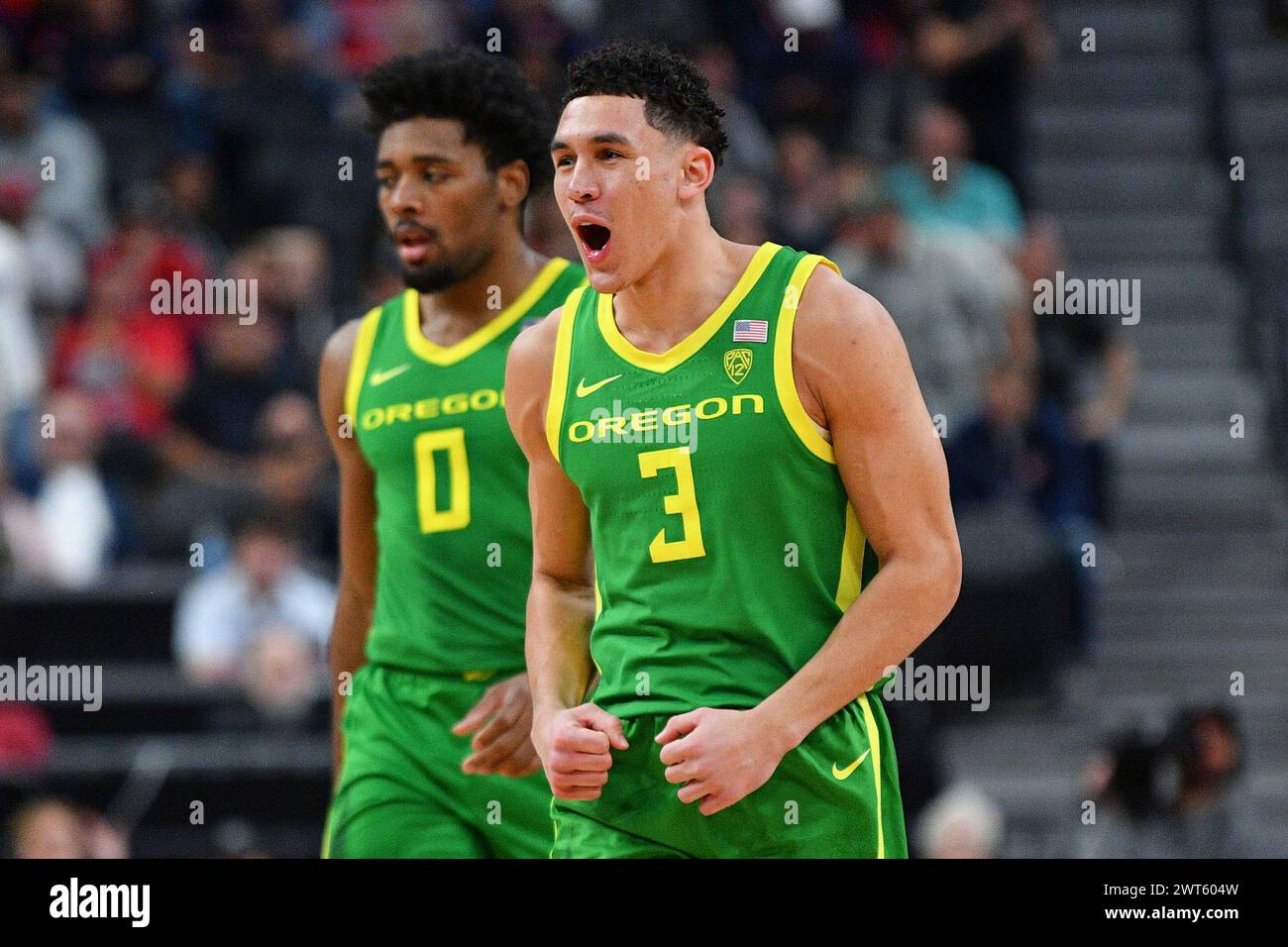 LAS VEGAS, NV - MARCH 15: Oregon Ducks guard Jackson Shelstad (3 ...