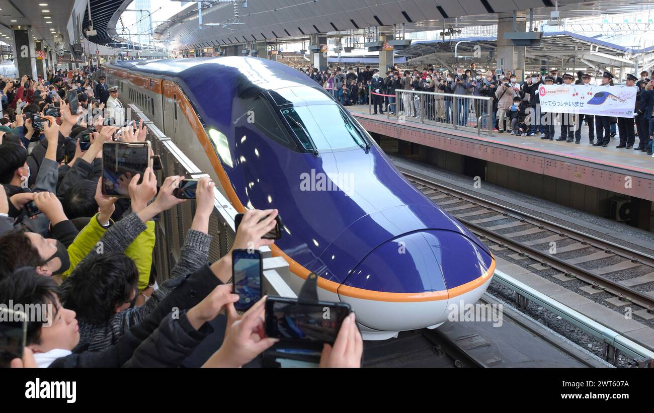 The new bullet train "E8 series Tsubasa" for Yamagata Shinkansen begins ...