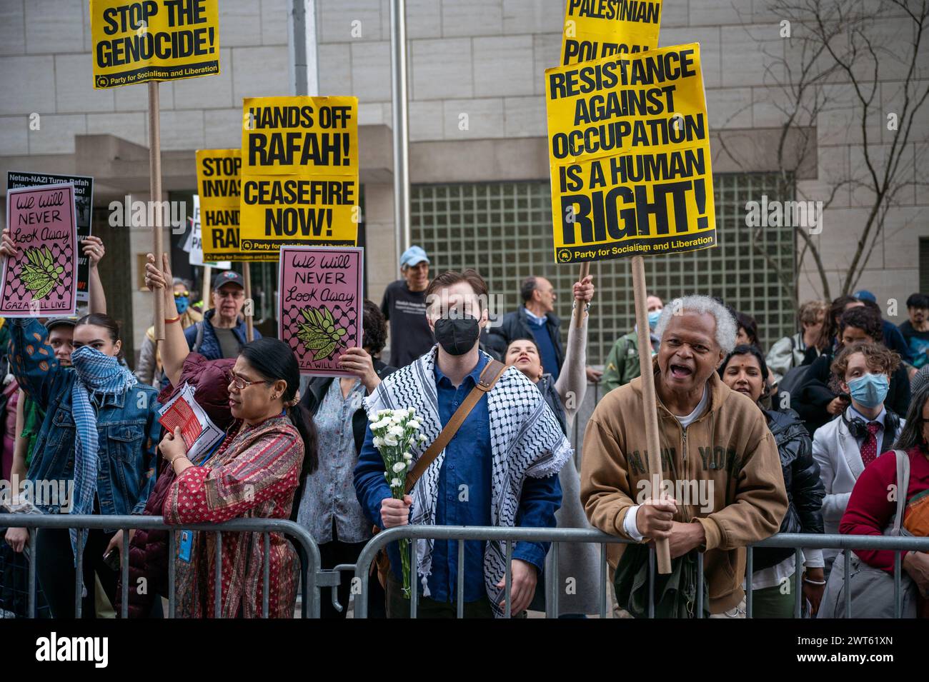 Pro-Palestinian activists gather outside the United States mission to ...