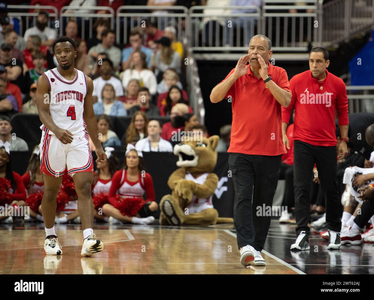 Kansas City, Missouri, USA. 15th Mar, 2024. Houston Cougars Head Coach ...