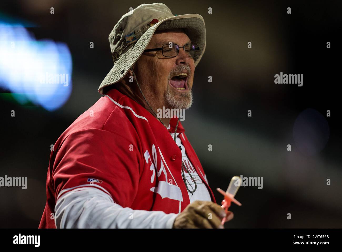Arkansas razorbacks baseball team hi-res stock photography and images ...