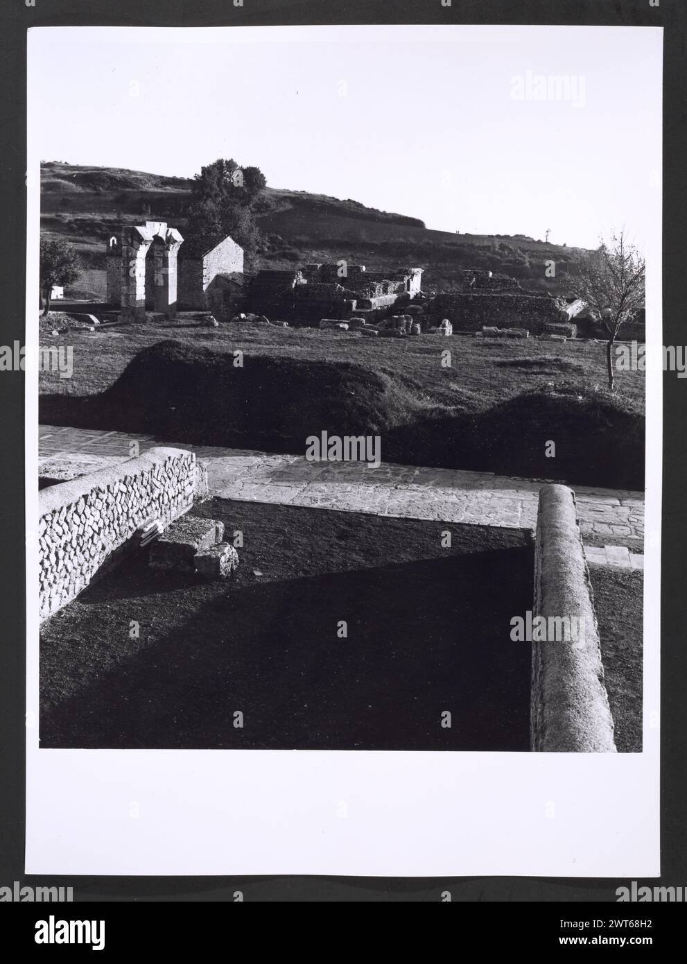 Umbria Terni Carsulae Remains of ancient town6. Hutzel, Max 1960-1990 ...